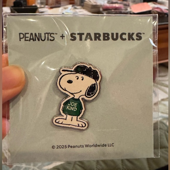 Peanuts | Jewelry | Peanuts Snoopy Pin With Green Shirt And Black Hat ...